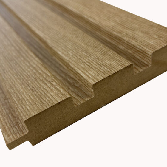 Lambrin AGT – 3771 3039 Delphi Oak – Pajaro Carpintero